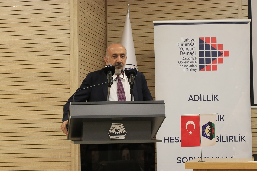 DTSO’da “Neden Kurumsal Yönetim?” paneli düzenlendi DTSO’da “Neden Kurumsal Yönetim?” paneli düzenlendi